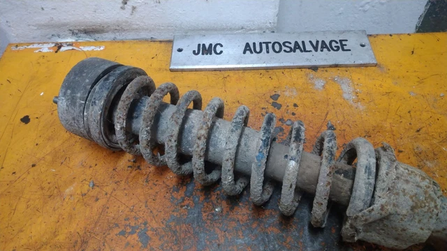 HONDA CR-V MK1 Offside Drivers Right Rear Suspension Strut Leg 1997 ...