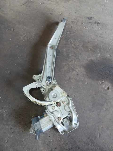 HOLDEN COMMODORE POWER Window Regulator Vn Vp Vr Vs Vq Driver Front ...