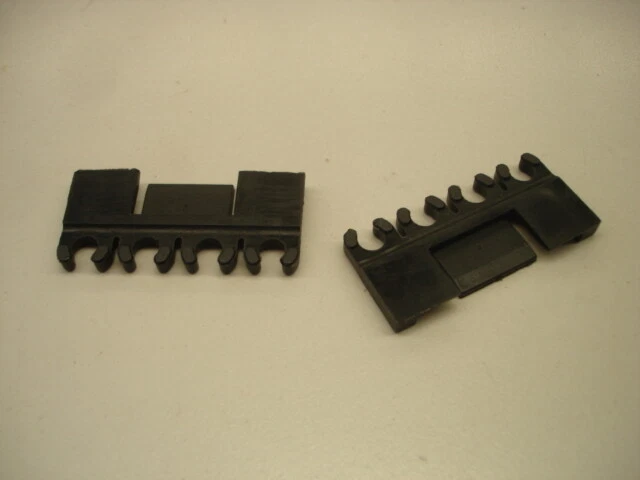 FORD FALCON XR/XT/XW/XY V8 Spark Plug Lead Separators - Repro $16.00 ...