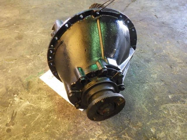 MITSUBISHI FUSO FUSO tractor Rear Rigid Differential Assembly ...