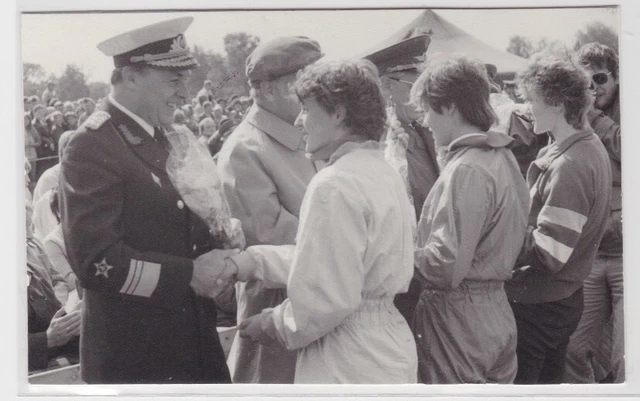 98335 FOTO DDR Admiral der Volksmarine zu Gast bei der GST um 1980 EUR ...