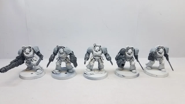 WARHAMMER 40K SPACE MARINES TERMINATOR SQUAD KITBASH x5 modèles un peu ...
