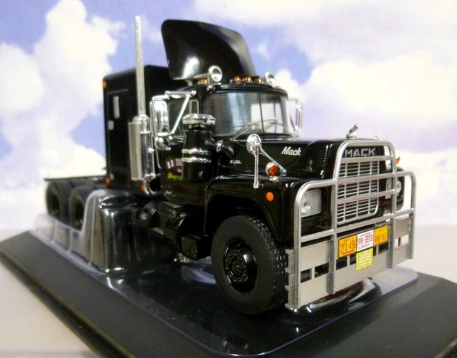 IXO DIECAST 1/43 1966 Mack R Series Truck Rubber Duck "Convoy" In Black ...