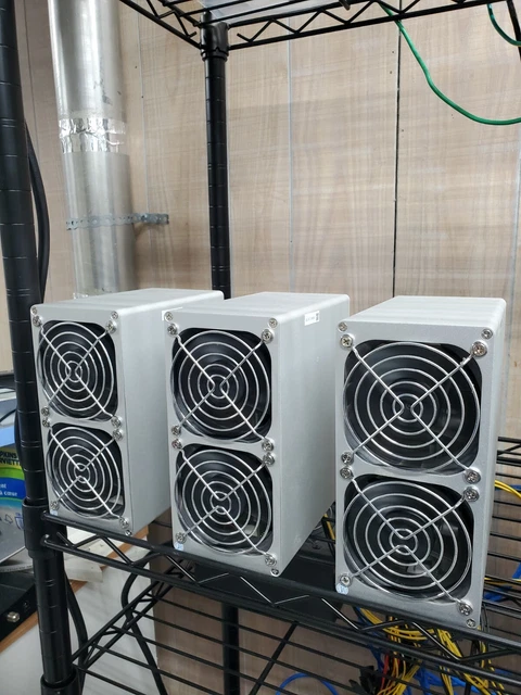 1 X GOLDSHELL KD-Box KDA miner with WIFI (shipped from Canada) $4,999. ...
