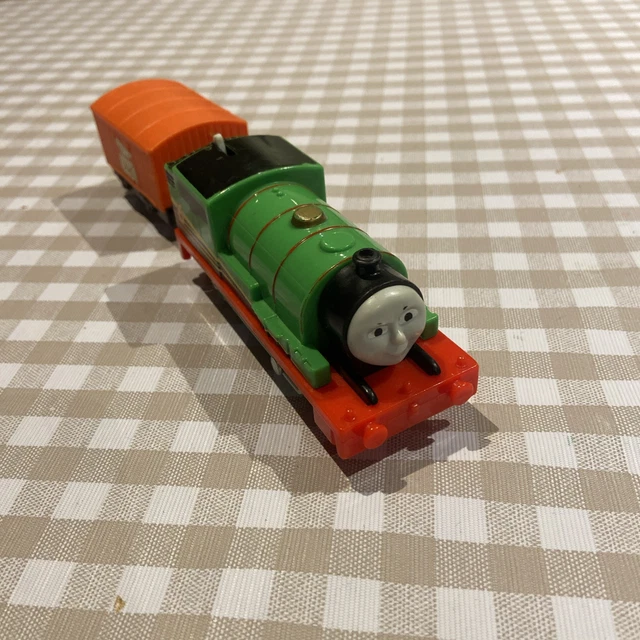 THOMAS & FRIENDS Percy Train and Truck Set Tomy Trackmaster £13.87 ...