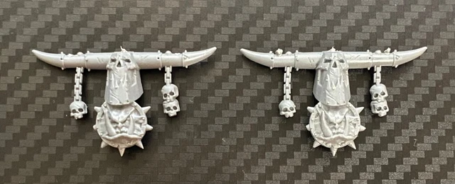 WARHAMMER FANTASY X2 orc icon/banner bits, unused. EUR 15,94 - PicClick FR