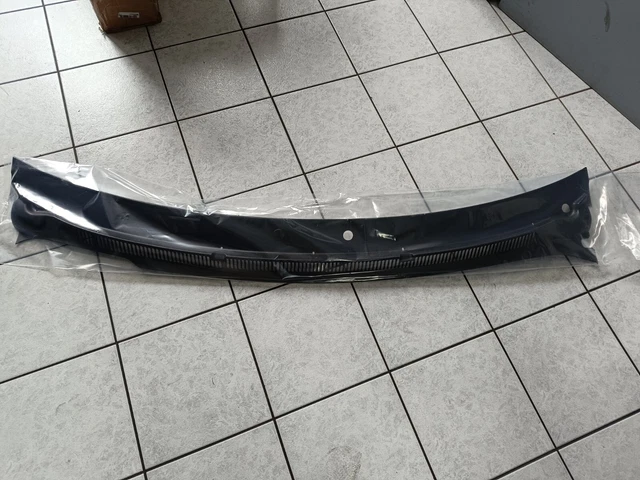 VW T5 ZIERLEISTE Scheibenwischer Windlauf Regenlauf Wasserlauf ...
