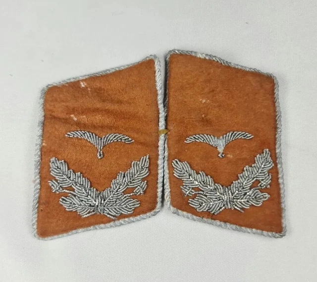 WW2 ORIGINAL GERMAN Luftwaffe Signals Collar Tabs Matching Set £62.88 ...