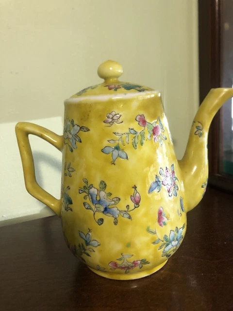 ANTIQUE CHINESE EXPORT big porcelain Teapot vintage Asian old china £39 ...