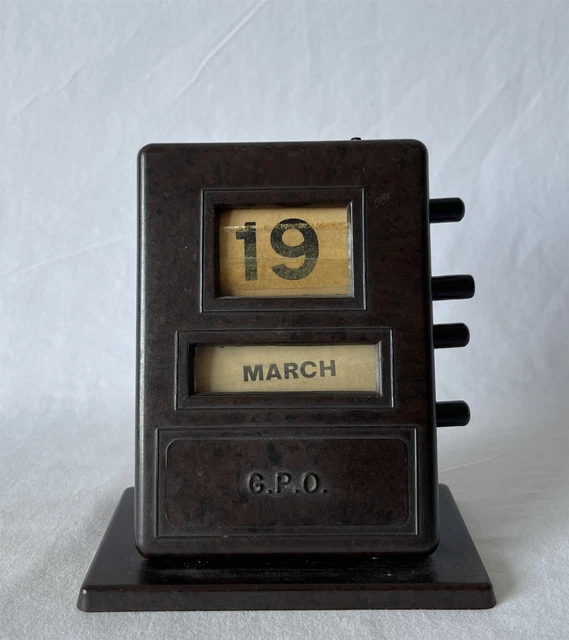 VINTAGE BROWN BAKELITE Plastic GPO Post Office DATAX CALENDAR Desk ...