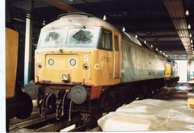 BRITISH RAILWAY B.R Photograph - Class 47 47325 At Cardiff Canton 06/08 ...
