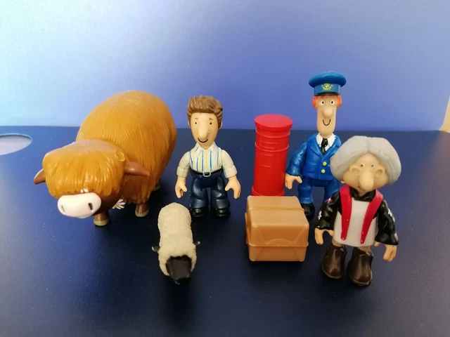 POSTMAN PAT MINI Articulated Figure Bundle ~ Pat, Mrs Goggins, Animals ...