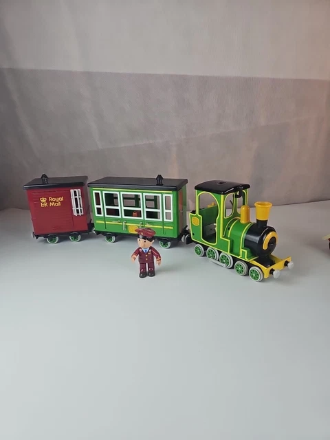 POSTMAN PAT MOTORISED greendale rocket train & Push Train With ajay ...