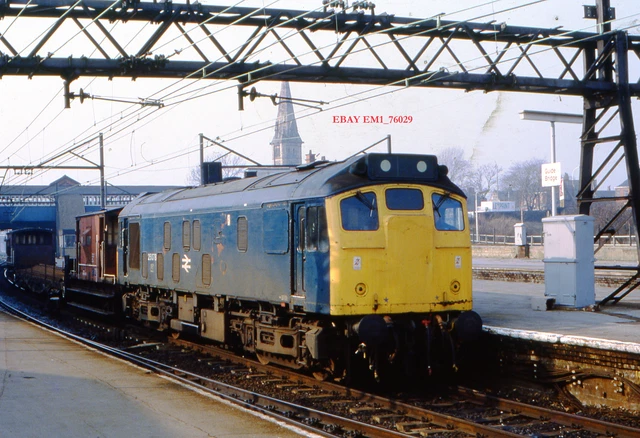 ORIGINAL 35MM SLIDE: Class 25 25078 @ Guide Bridge 1984 £4.99 - PicClick UK