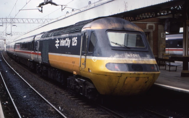 35MM SLIDE BRITISH Railway Br Diesel Class 43 Hst - 43087 At Nuneaton ...