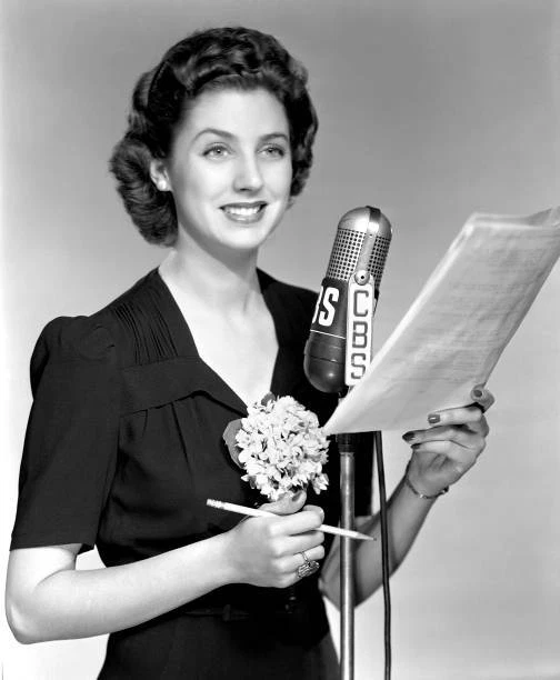 ELIZABETH RELLER ON the radio program Young Dr Malone 3 Old TV Radio ...