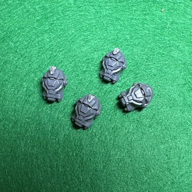 WARHAMMER 40K SPACE Marines Terminator Head Bits Part 4 Helmet Games ...