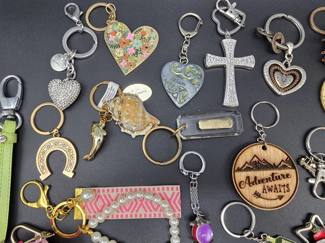 LOT OF 119 Cute Girly Fun Keychains Misc Mixed Styles Unique ...