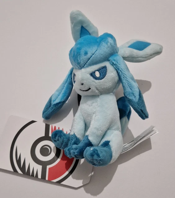 OFFICIAL POKEMON CENTER UK GLACEON Sitting Cuties Plush Soft Toy £19.95 ...