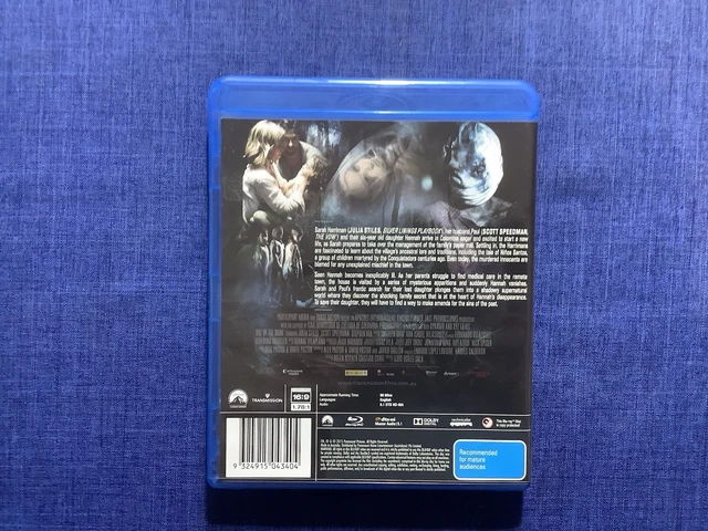 OUT OF THE Dark (Blu-ray, 2014) Julia Stiles Thriller - Like New Region ...