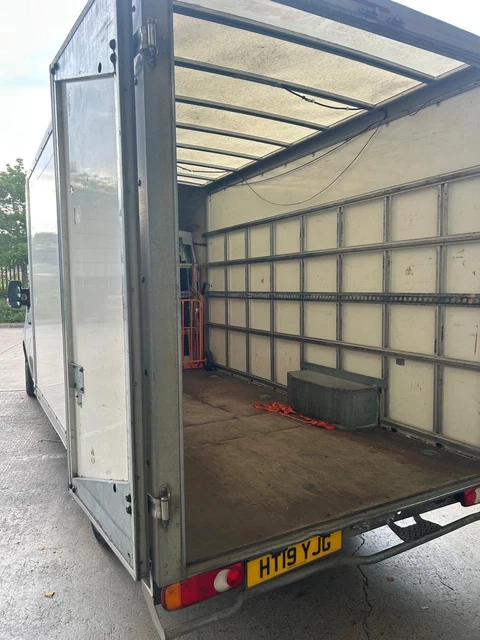 VANS FOR SALE Renault Luton low loader 2019 £9,800.00 - PicClick UK