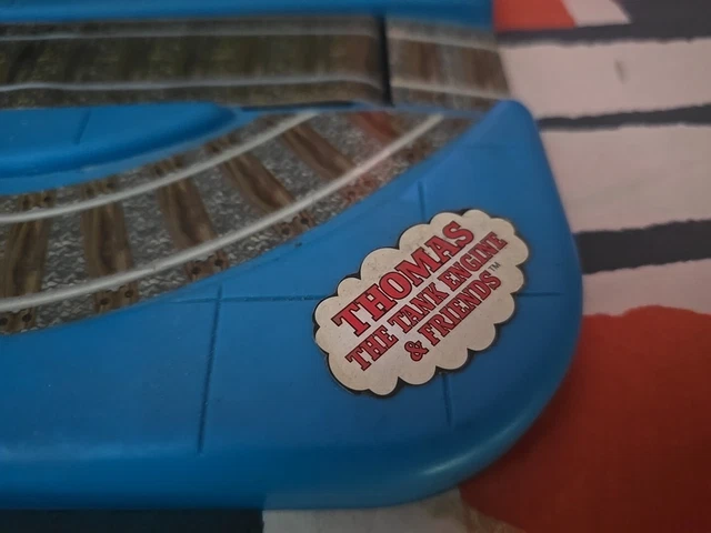 THOMAS THE TANK engine 1993 Nylint Wellsworth Station £20.00 - PicClick UK