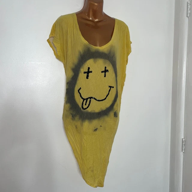 VINTAGE Y2K 2000S House of the Gods Yellow Smiley Face Oversize T-Shirt ...