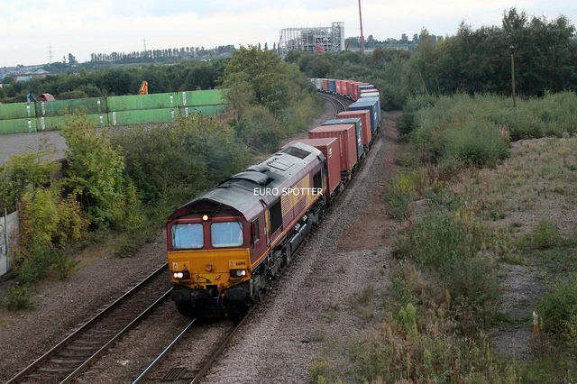 B472 35MM SLIDE EWS Class 66 66198 @ Masbrough (IF) £3.34 - PicClick UK