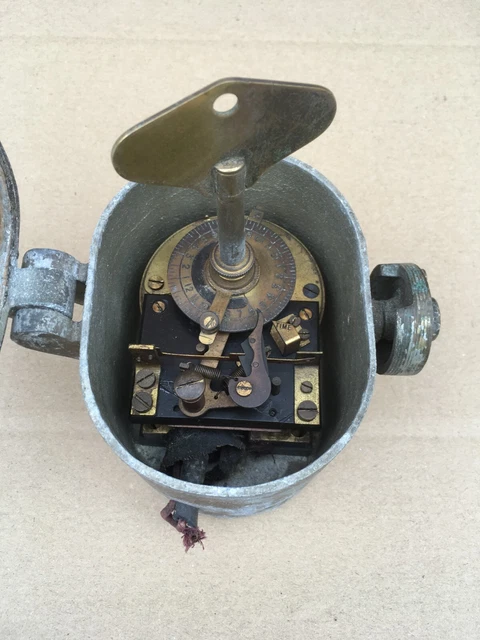 REF 27 VENNER Time Clock. Timer Switch. Model BF Complete with the ...