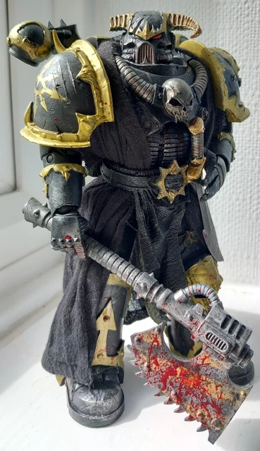 MCFARLANE WARHAMMER 40K Custom Chaos Space Marine Figure 6 £69.99 ...