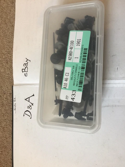 GENUINE NISSAN QASHQAI J11 Front Bumper Fix Kit KE980-4E100 £20.00 ...