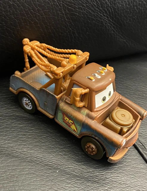 DISNEY PIXAR CARS 2 Mater race team pick up truck Mattel diecast great ...