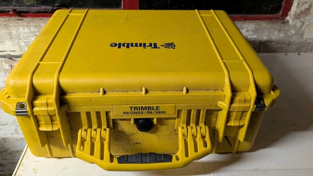 TRIMBLE PELICAN CASE R8 GNSS/R6/5800 with Foam Insert £63.12 - PicClick UK