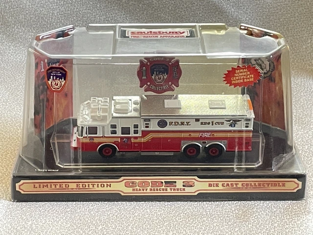 CODE 3 RESCUE 1 City Of New York Heavy Rescue Truck 1:64 $49.95 - PicClick