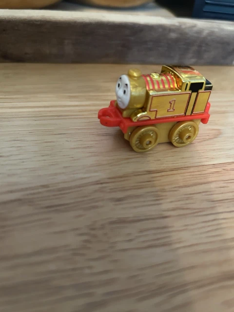 THOMAS THE TANK Engine Minis Gold Thomas Rare Collectable 2014 Mattel ...