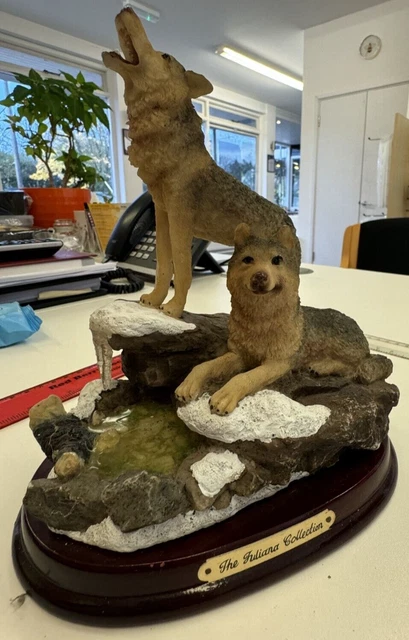 RARE VINTAGE LARGE The Juliana Collection Wolf Family Sculpture Resin ...