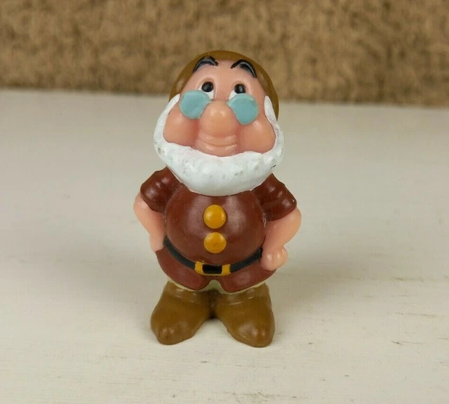 DISNEY SNOW WHITE and the Seven Dwarfs DOC Dwarf 2" PVC Figurine EUR 8 ...