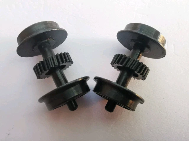 TRIANG HORNBY X336 Wheel set as seen for R351 R352 R357 31 / 37 Class ...