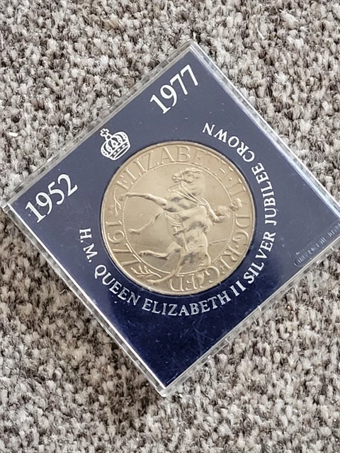 1977 QUEEN ELIZABETH II Silver Jubilee Commemorative Crown Coin In Case ...