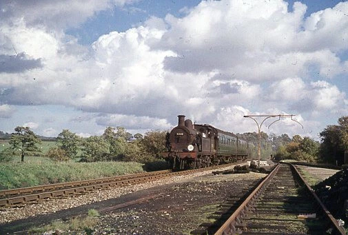 ORIGINAL COLOUR SLIDE of 31518 SR H class steam loco £40.33 - PicClick UK