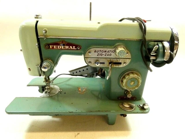 ZIG-ZAG SEWING MACHINE 1950's Treasure Mid Century Teal Federal 990 ...