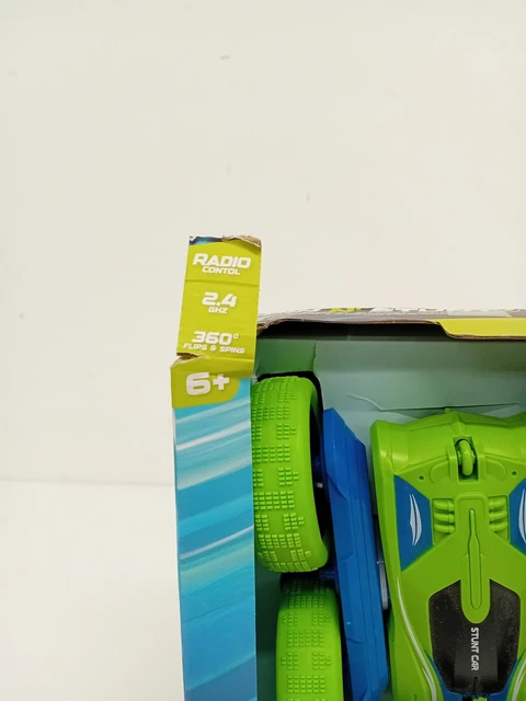 SPIN N' STUNT Double Sided Stunt Car 2.4GHz Radio Control Toy - B101 £ ...
