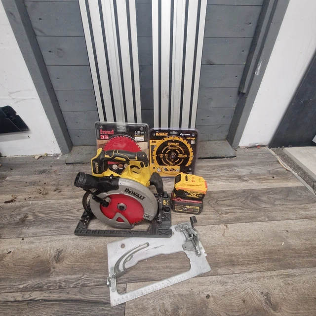 DEWALT 18V CIRCULAR Saw Track Saw Rail 2 Batteries 2 Brand New Blades £ ...