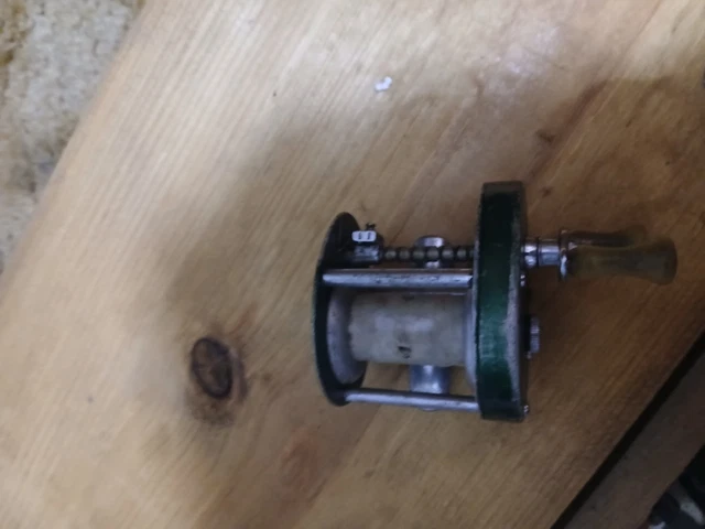 VINTAGE SHAKESPEARE SPORTCAST DirectDrive 1973D Model FK Level Wind ...