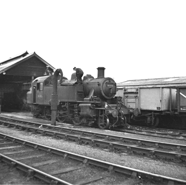 ORIGINAL BLACK & White Railway Negative Ivatt 2Mt Class 41302 At ...