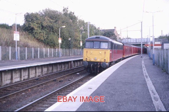ORIGINAL 35MM SLIDE CLASS 86 LOCO NO 86239 L S LOWRY AT HAMILTON WEST ...