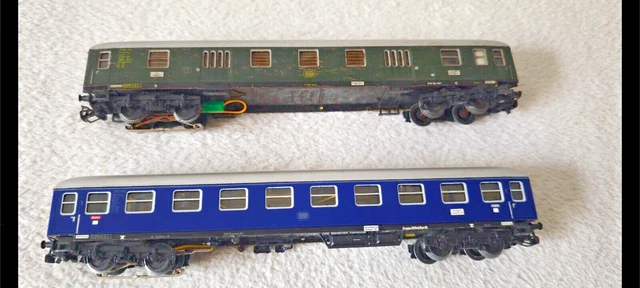 MÄRKLIN -1 X Personenwagen - 1 x Gepäckwagen mit Bel. EUR 19,95 - PicClick DE