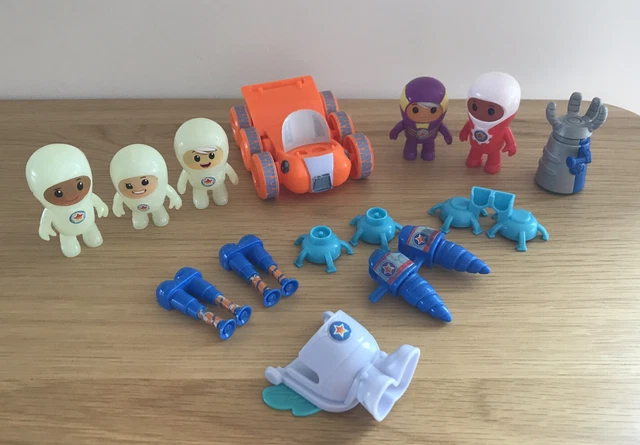 CBEEBIES GO JETTERS magazine Toy Figures Bundle Playset Rare Glow In ...