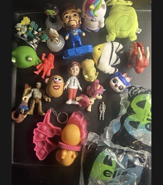 MIXED TOY LOT 15 Piece Bundle RANDOM Toy Figures MESSAGE MEIF FOR BOY ...
