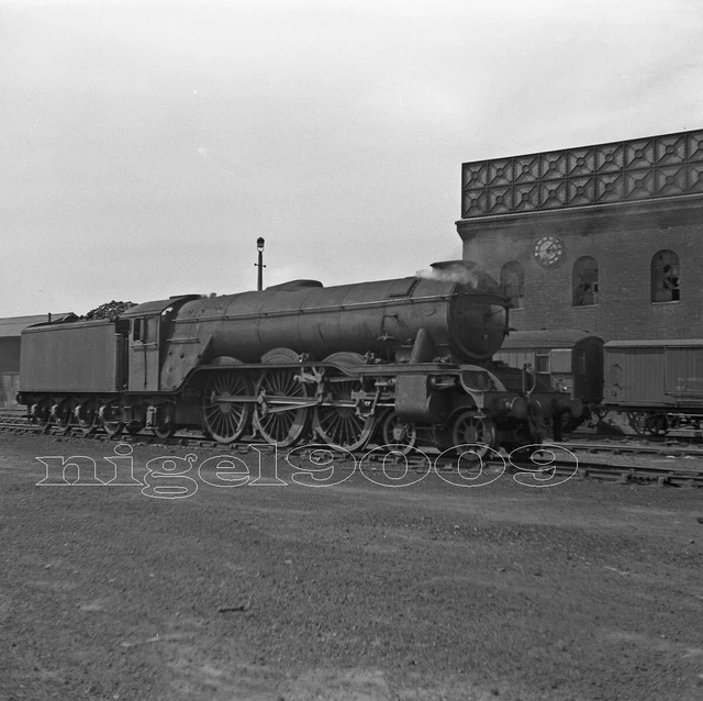 MEDIUM B & w Negative of LNER A3 4-6-2 60038 No More Details & Rights £ ...